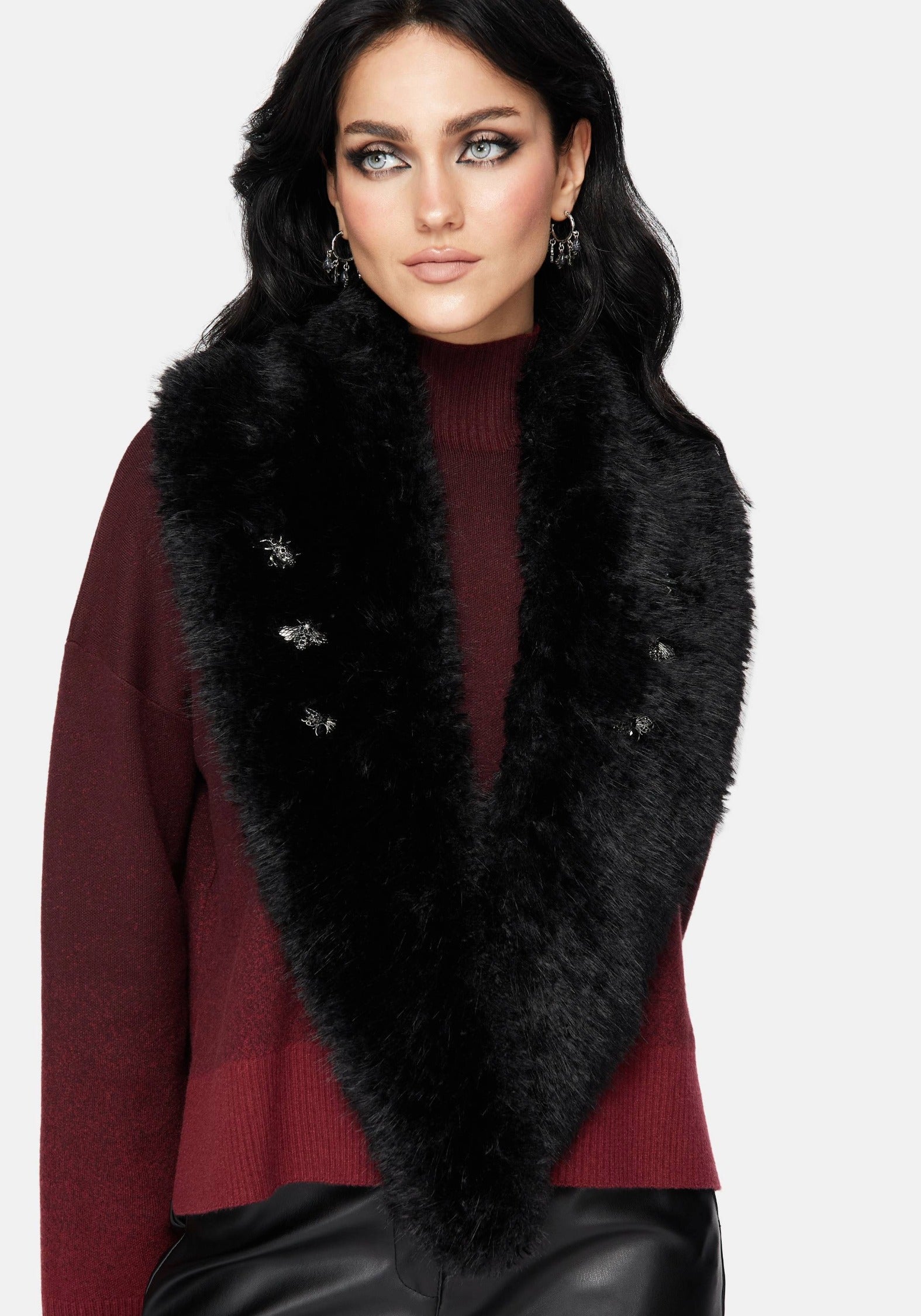 Aven Bug Faux Fur Scarf Collar – Disturbia