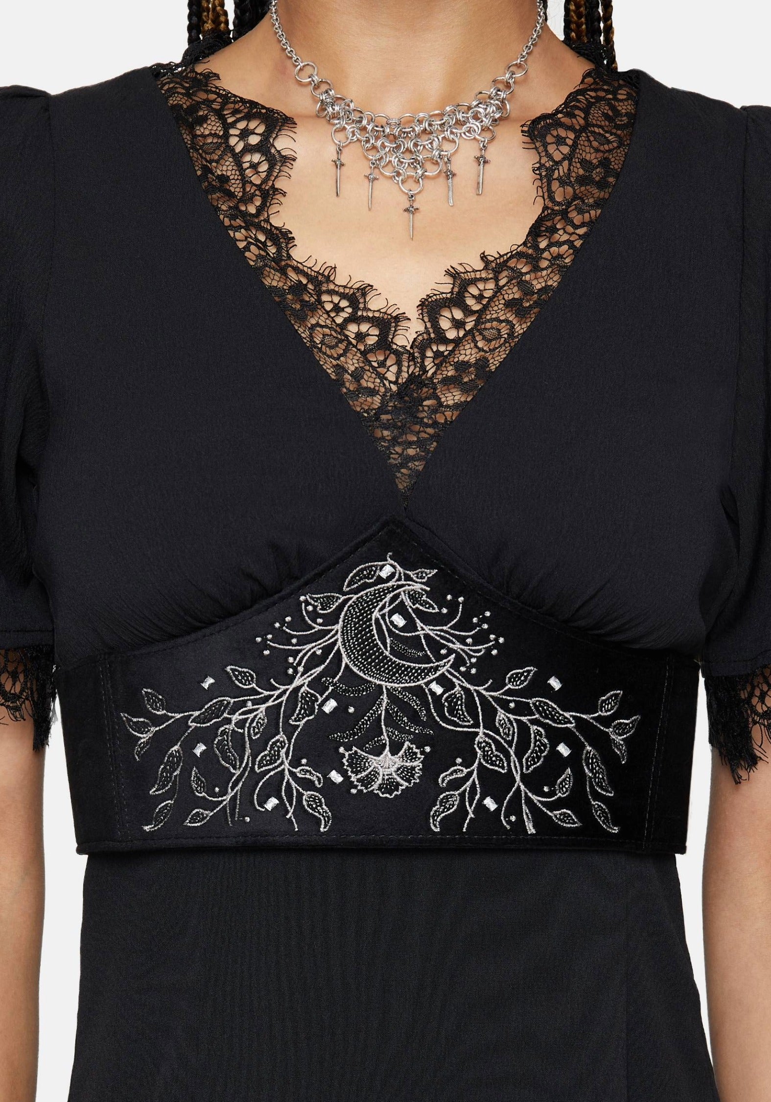Morrigan Star Crossed Embroidered Waist Belt – Disturbia