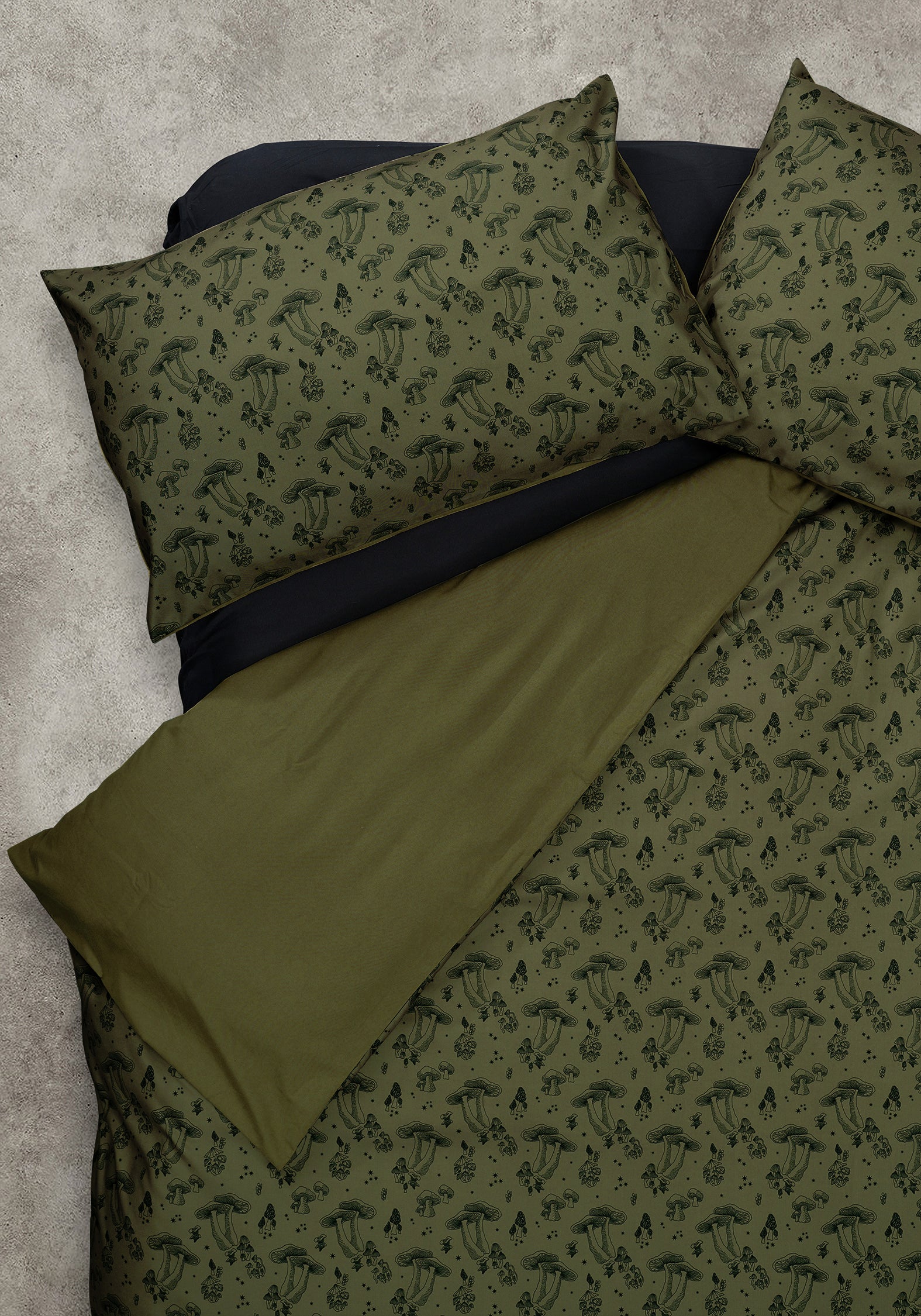 Celestial Mushrooms Bedding Set (Queen) | Disturbia - Shop Women's ...