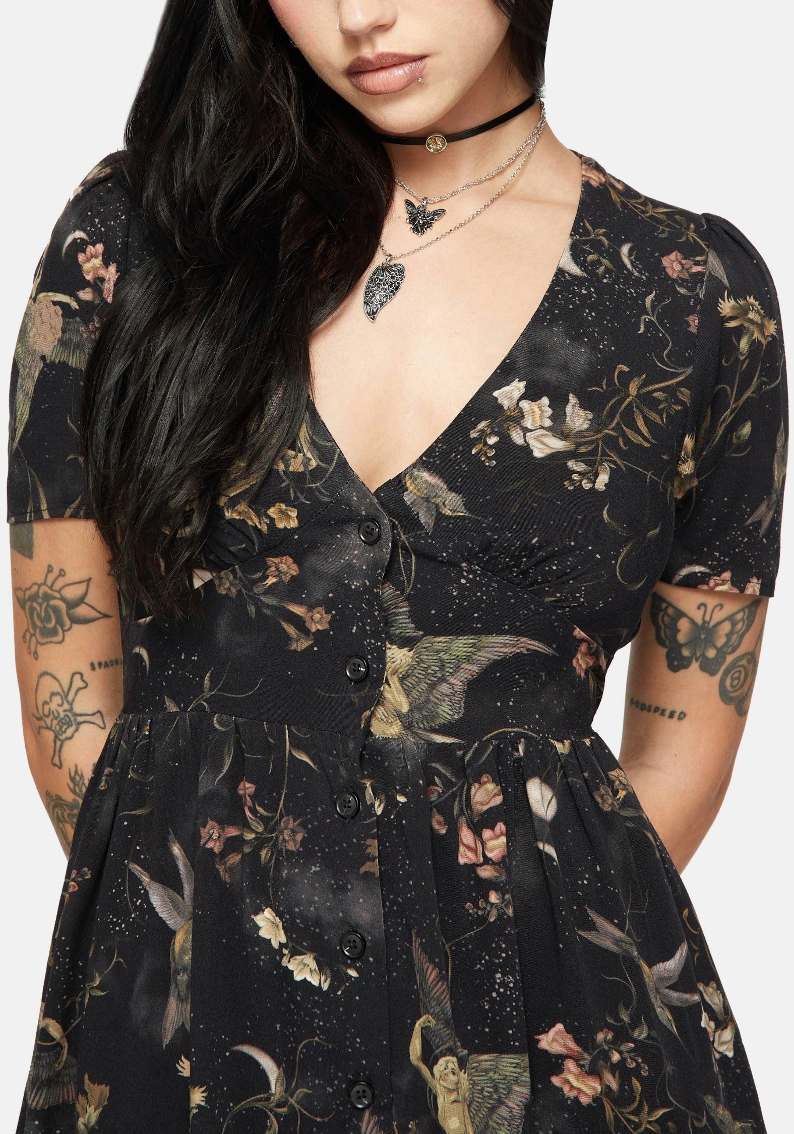 Harpyiai Print Button Up Mini Dress – Disturbia