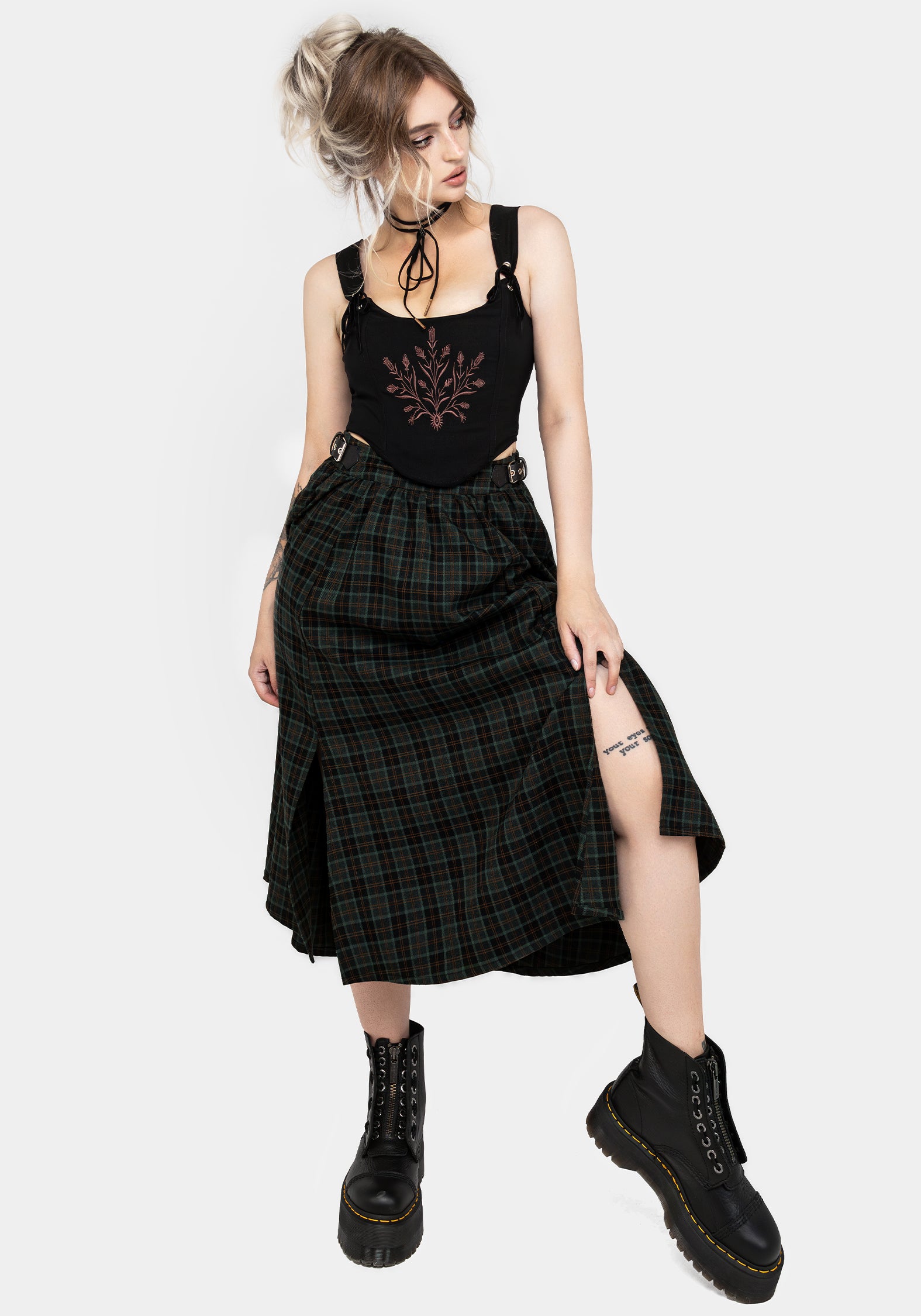 Cybele Embroidered Crop Corset Top – Disturbia