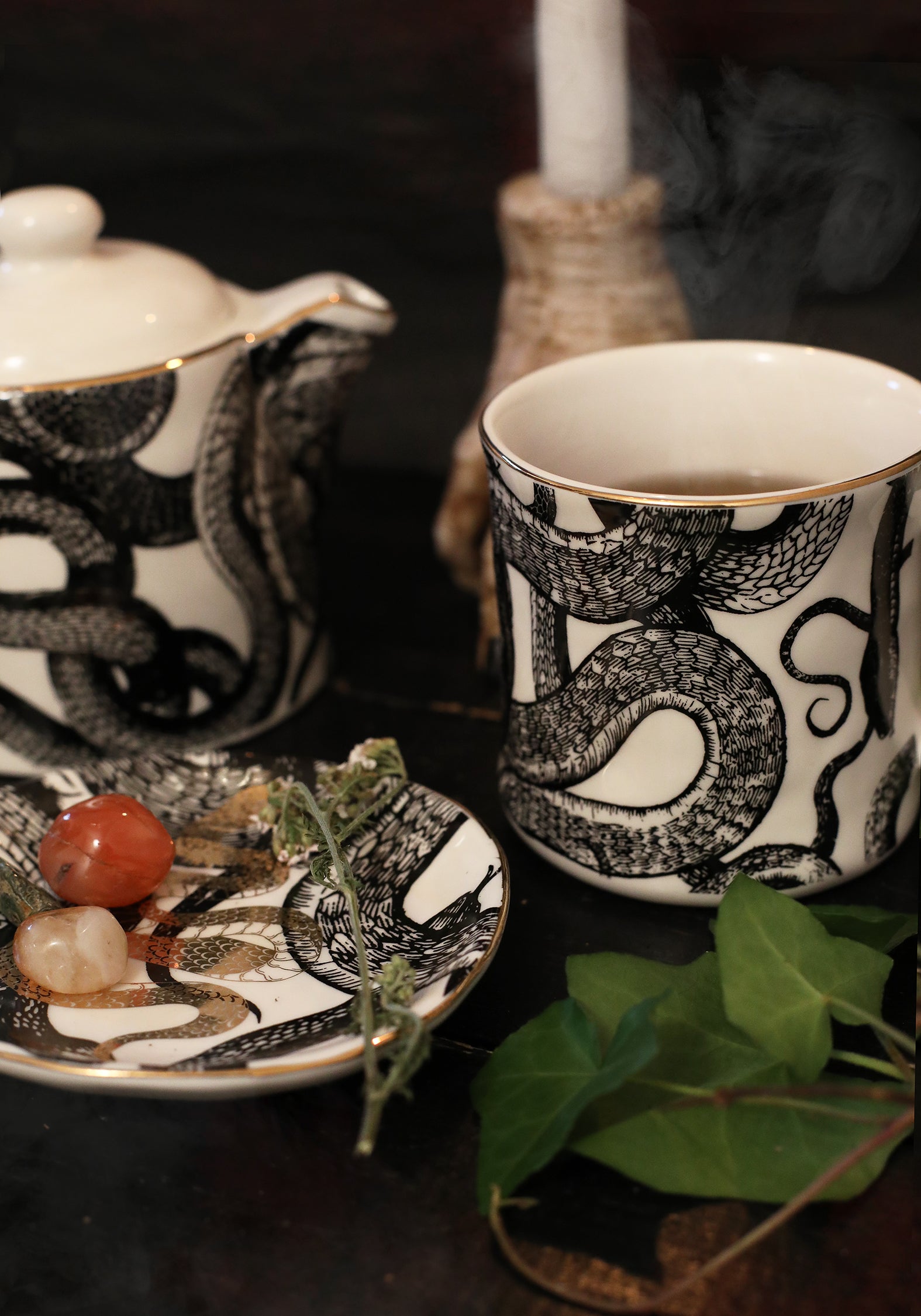 Saraph-Snakes-Tea-Pot – Disturbia