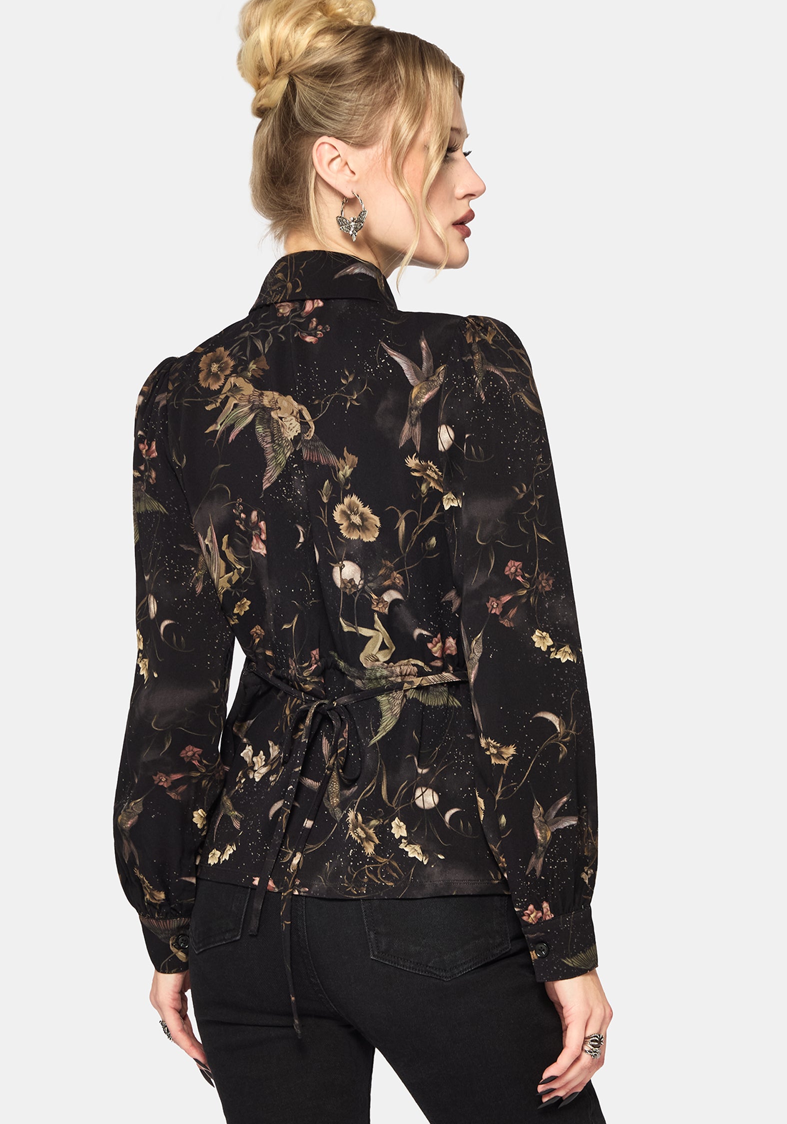 Harpyiai Print Tie Up Shirt – Disturbia