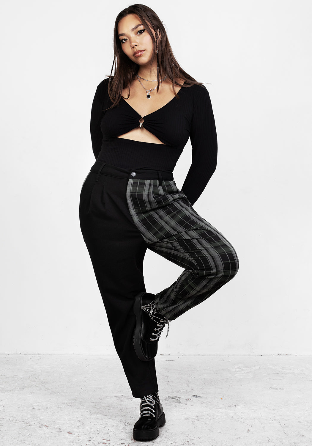 Checkmate High Waist Tapered Trousers – Disturbia