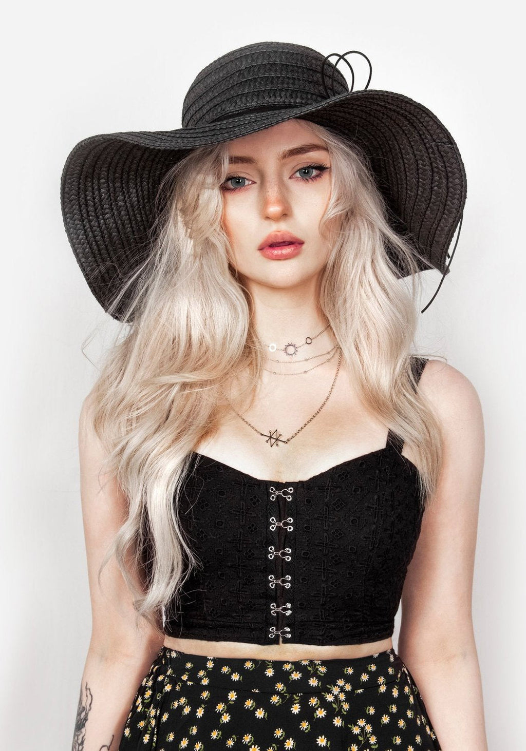 Freya Broderie Bralet – Disturbia