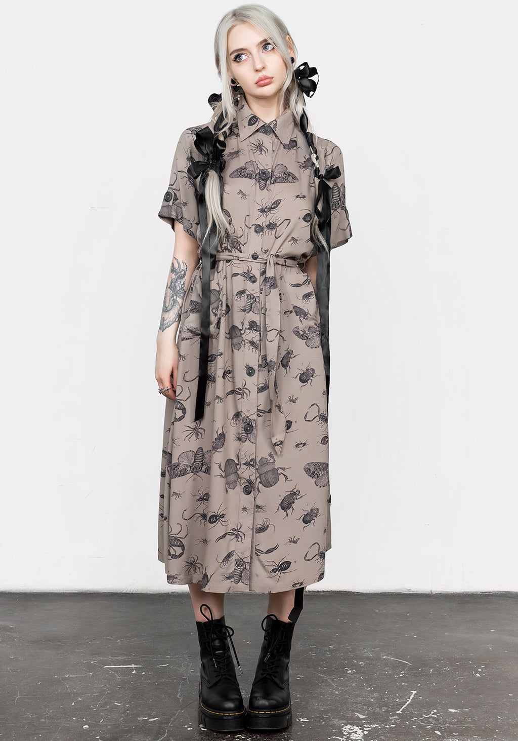Parasite Bugs Print Midi Short Sleeve Shirt Dress - Taupe – Disturbia